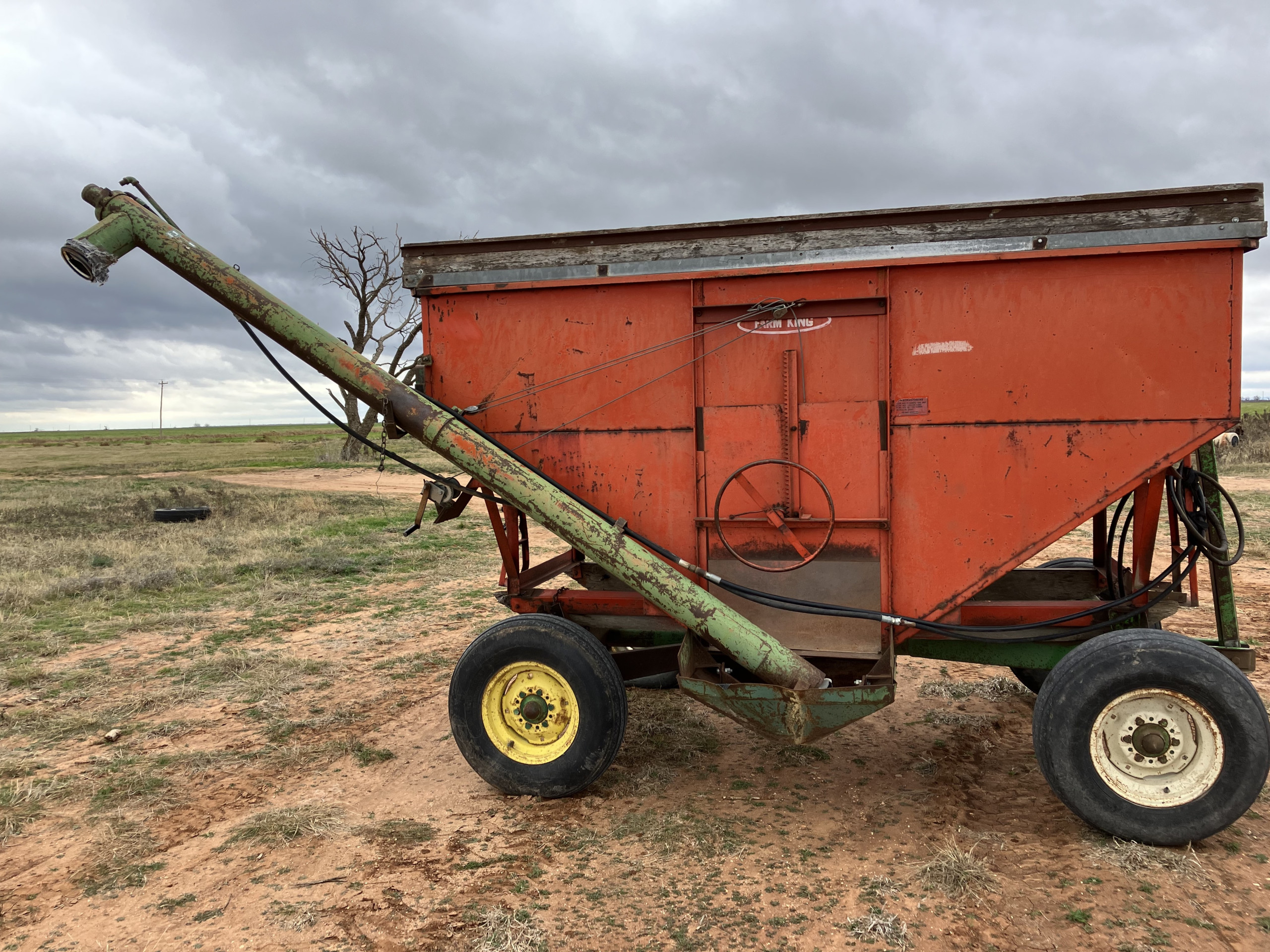 Equipment – Texas Salebarn